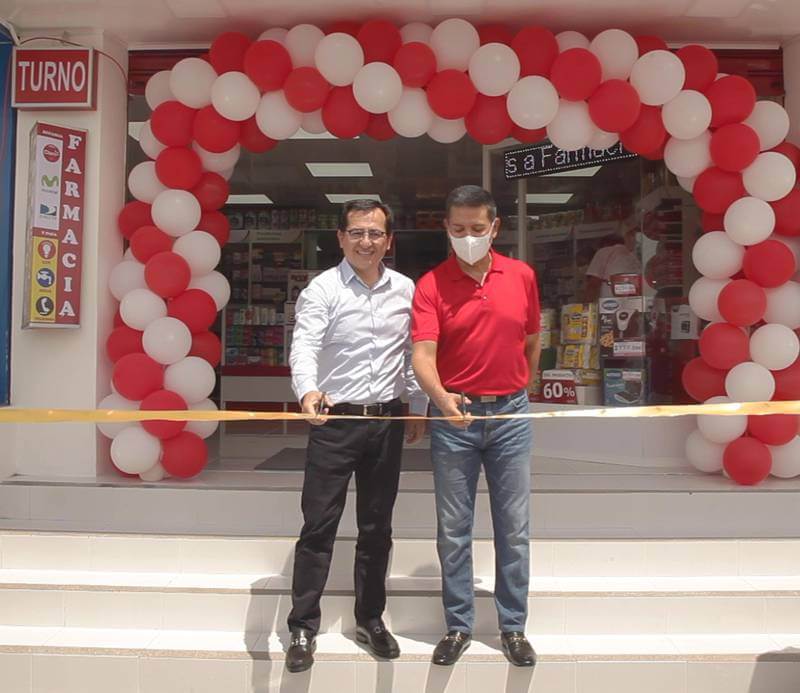 Farmaenlace abrió las puertas de su farmacia #1.000 - Farmaenlace